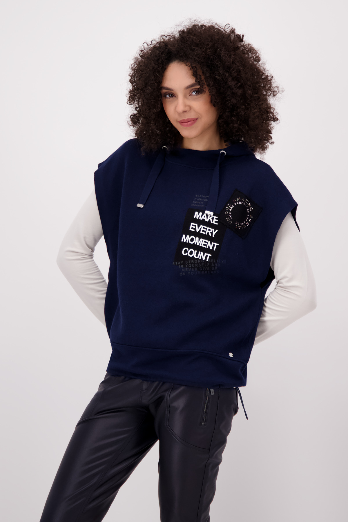 Monari Strick Pullunder mit Colorblock und Kapuze, night sky - Hartmann Mode Shop